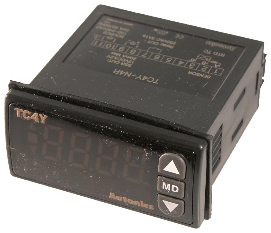 TC4Y-N4R Autonics, Temperature Controller, PID, DIN 72x36